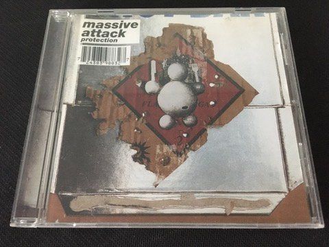 Massive Attack - Protection -CD- (Gebraucht) in St.Gallen für CHF 3.9 – mit Lieferung auf ...