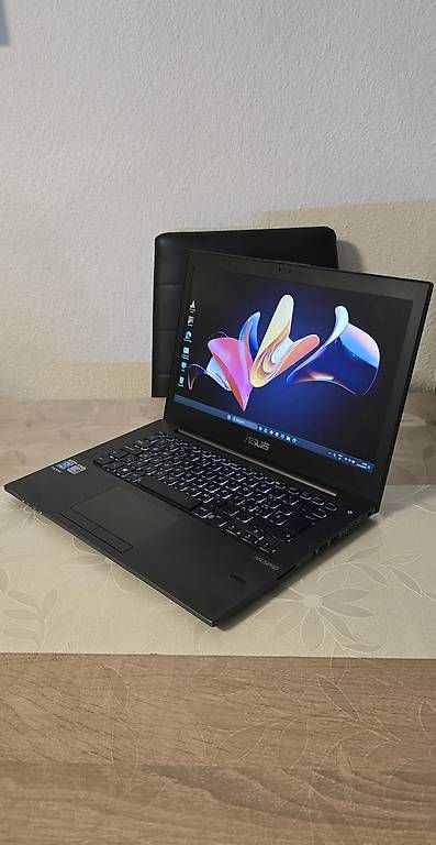 ASUS-i7 /SSD 256 Go /RAM 8 Go /Windows 11 + Microsoft Office (Gebraucht ...