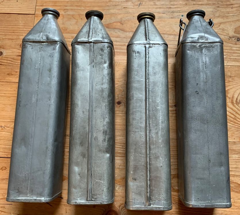 Je 2 Stk Mg Oel- und Petrolkanister der CH Armee (Gebraucht) in ...