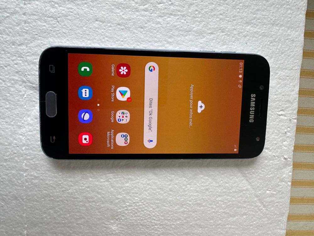Samsung Galaxy SM - J530F | Kaufen auf Ricardo