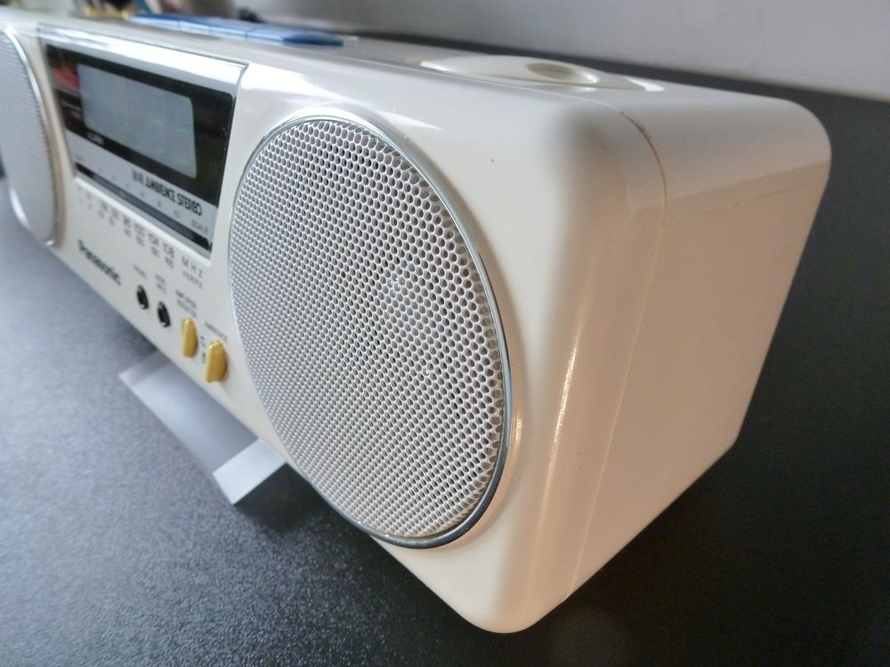 Panasonic RC-X210, Stereo Radiowecker (Gebraucht) in Gwatt (Thun) für ...