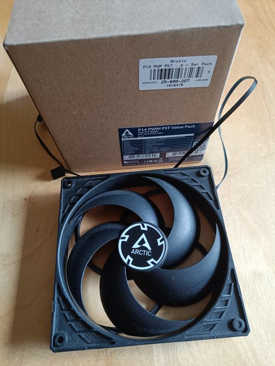 Arctic P14 PWM PST Value Pack 5 Stk (Neu und originalverpackt) in ...