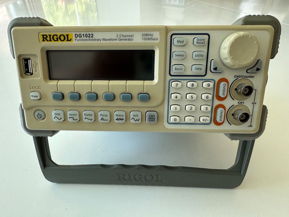 Rigol DG1022 function/waveform generator (Gebraucht) in Zürich für CHF ...
