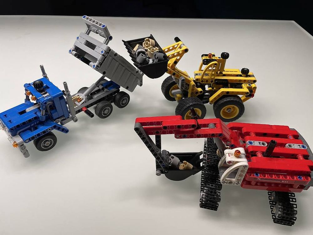 Lego Technic Baustellen-Set 42023 (Gebraucht) in Giebenach für CHF 38 ...