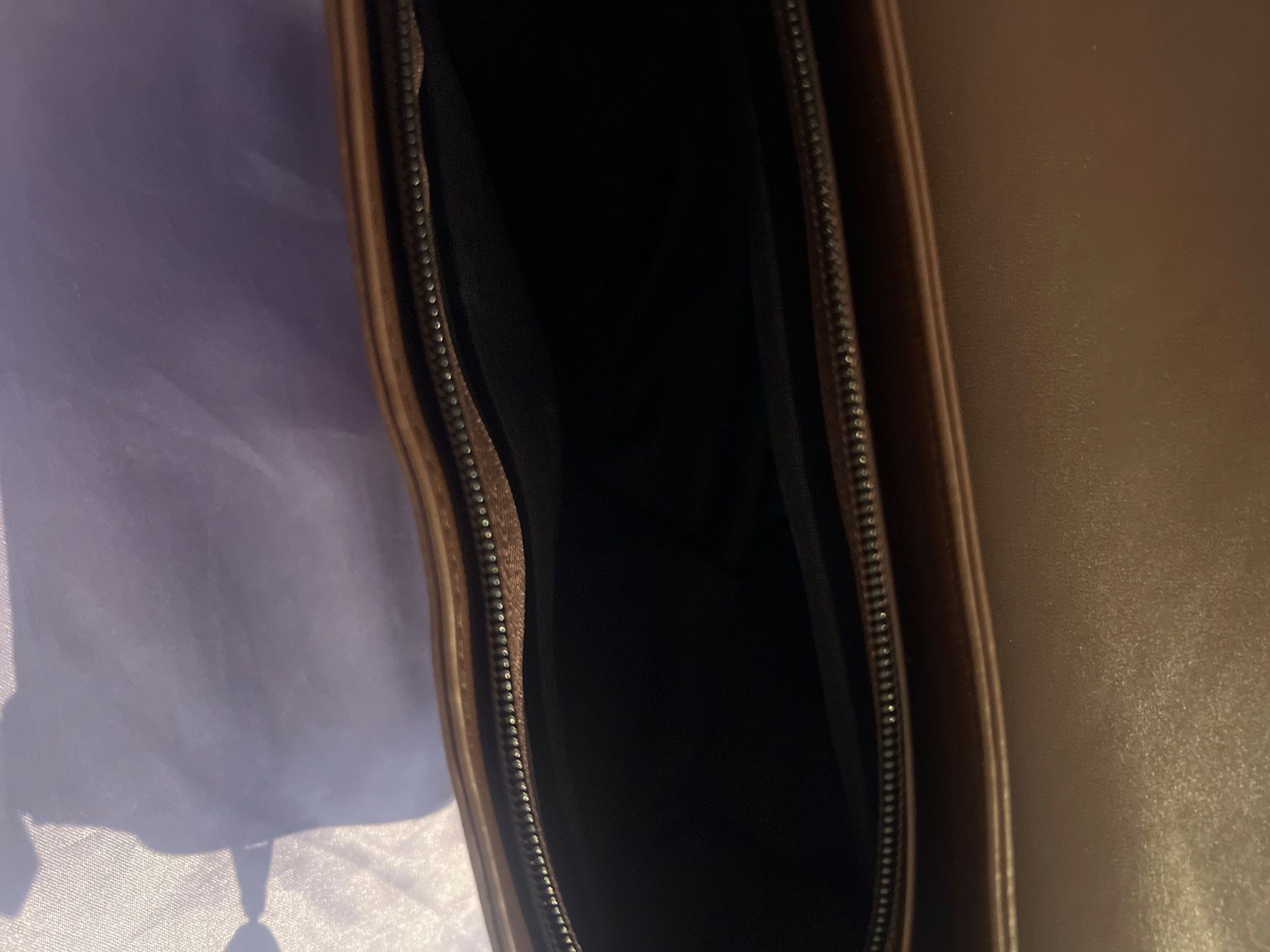 Sac porté épaule brun (D'occasion) à Gland pour CHF 2 – avec livraison ...