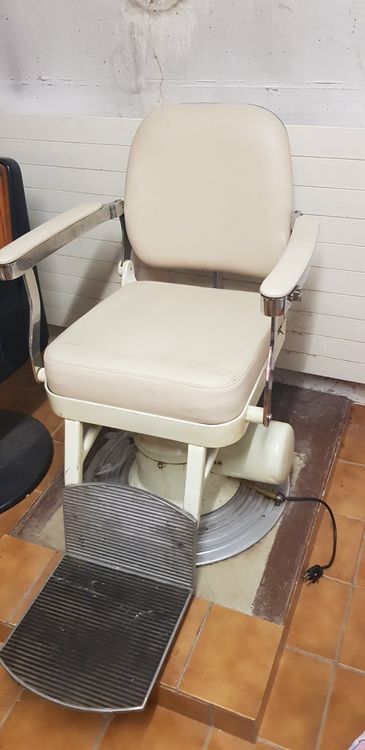 Coiffeurstuhl | Kaufen auf Ricardo