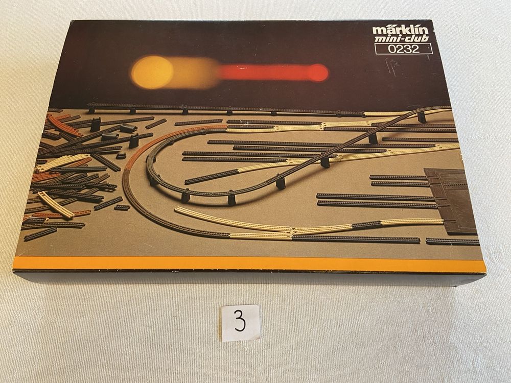 Märklin Spur Z Gleisplanspiel 0232 (Gebraucht) in Mollis für CHF 20 ...