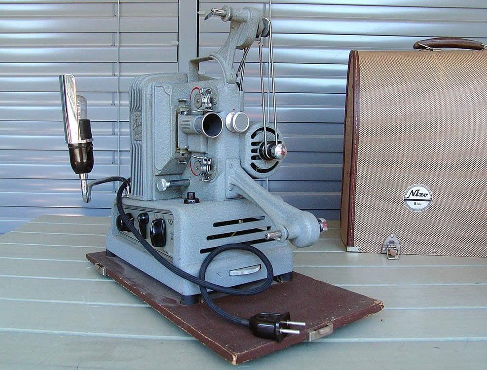 Filmprojektor Nizo Lucia 8mm Mod. II (Gebraucht) in Schlieren für CHF ...