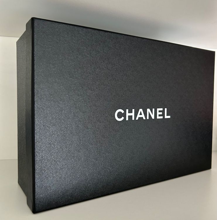 Box Schachtel Chanel carton leather imitation surface (Gebraucht) in ...