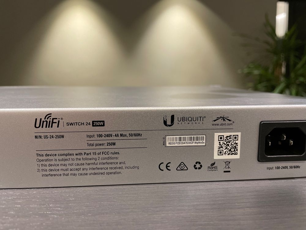 Ubiquiti Unifi US-24-250W Switch (Gebraucht) in Kilchberg ZH für CHF ...