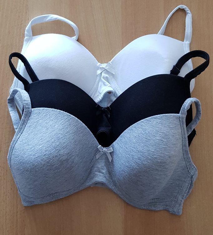 3 BH's + 1 Sport-BH | Kaufen auf Ricardo