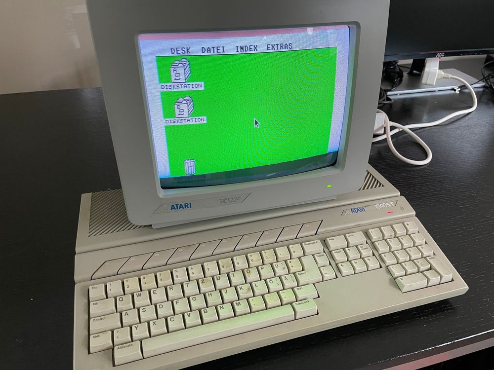 originaler Atari 1040ST Computer inkl. Atari SC1224 Monitor | Kaufen ...