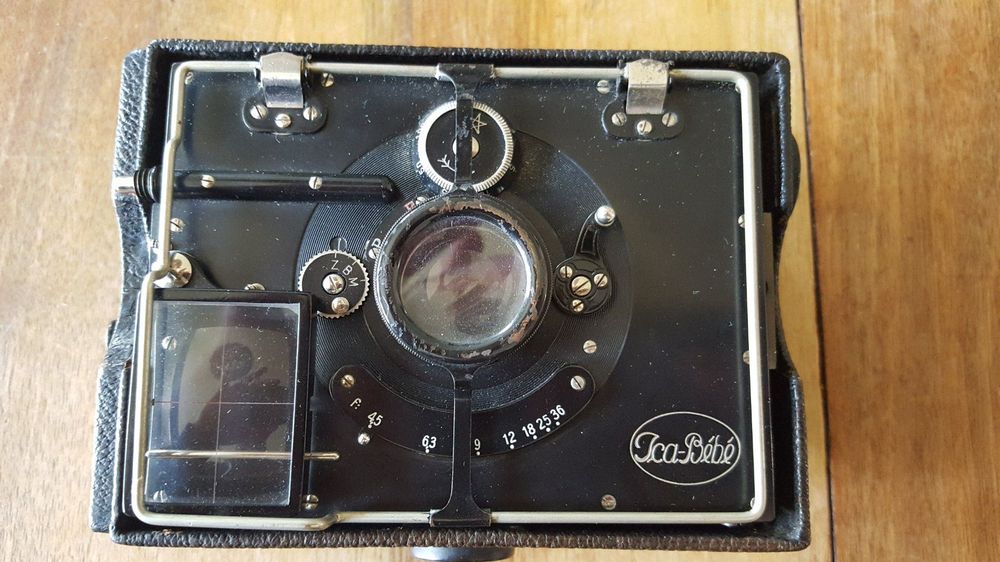 Antike Ica-Bébé Camera mit Zubehör (Gebraucht) in Wil SG für CHF 162 ...