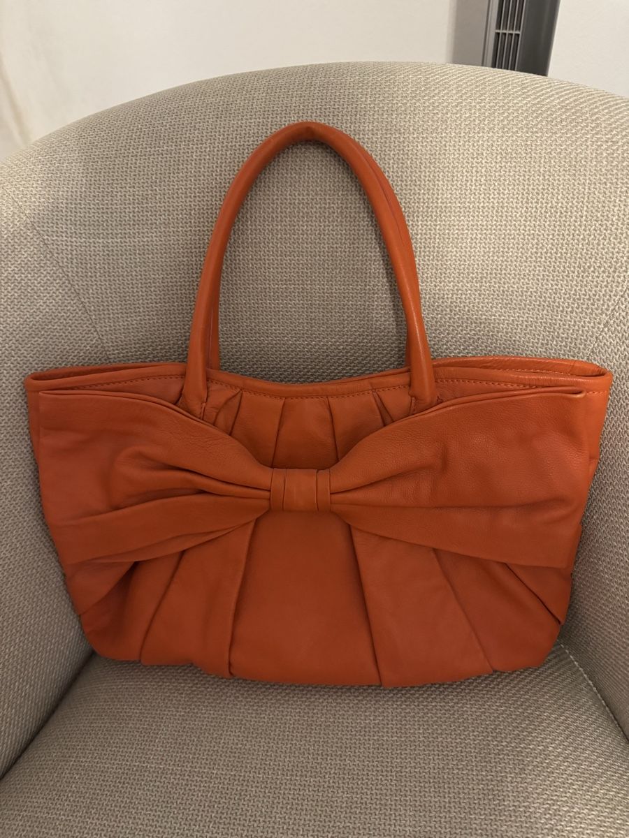 Valentino Garavani RED collection Leather Bow Tote Bag 👜 (Gebraucht) in ...