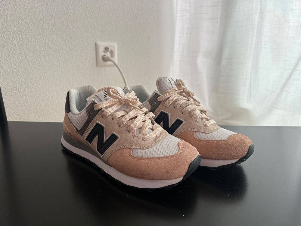 New Balance 574, Gr. 38, beige/rosa (Neu (gemäss Beschreibung)) in ...