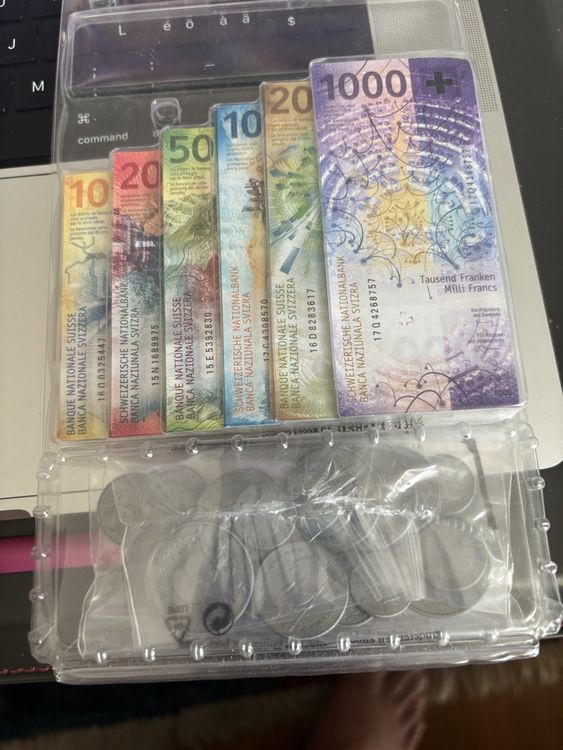 Spielgeld CHF Schweizer Franken Noten & Münzen Set Neu (Neu (gemäss ...