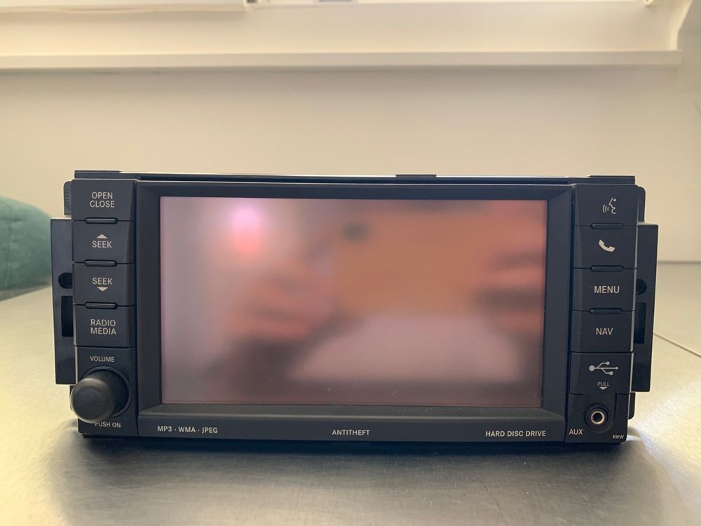 Jeep Wrangler JK Original Radio with EU maps 6.5" (RHW) (Gebraucht) in ...