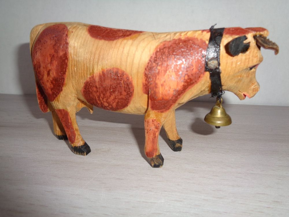 ALTE KUH HOLZKUH GESCHNITZT HANDARBEIT ORIGINAL ALT | Kaufen auf Ricardo