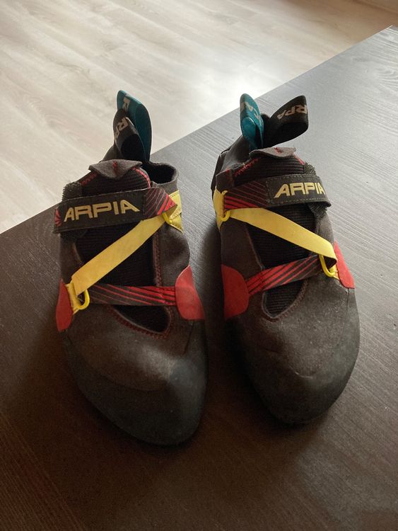 Scarpa Arpia Kletterschuh Gr. 39 (Gebraucht) in Innertkirchen für CHF ...