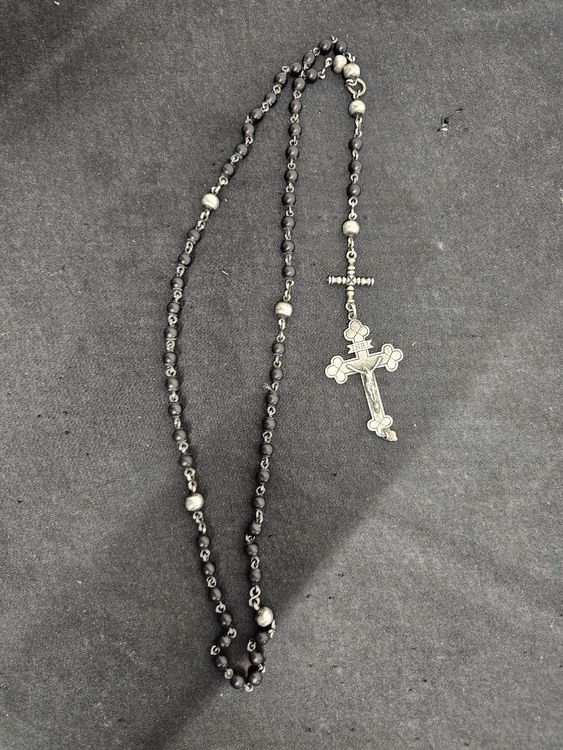 Antiker Rosenkranz mit Silberkreuz INRI Schwarz Weiss (Gebraucht) in Wolfertswil für CHF 56 ...
