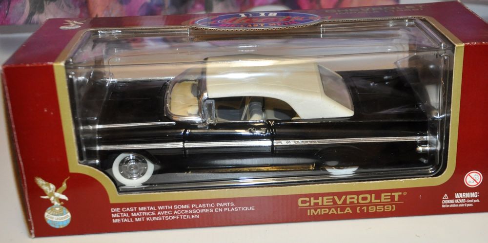 Chevrolet Impala 1989 von Road Legends Schwarz)Weiss 1:18 (Neu und ...