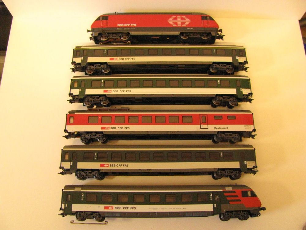 SBB Intercity Zug Set der Marke Märklin (Gebraucht) in Eggersriet für CHF 250 – mit Lieferung ...