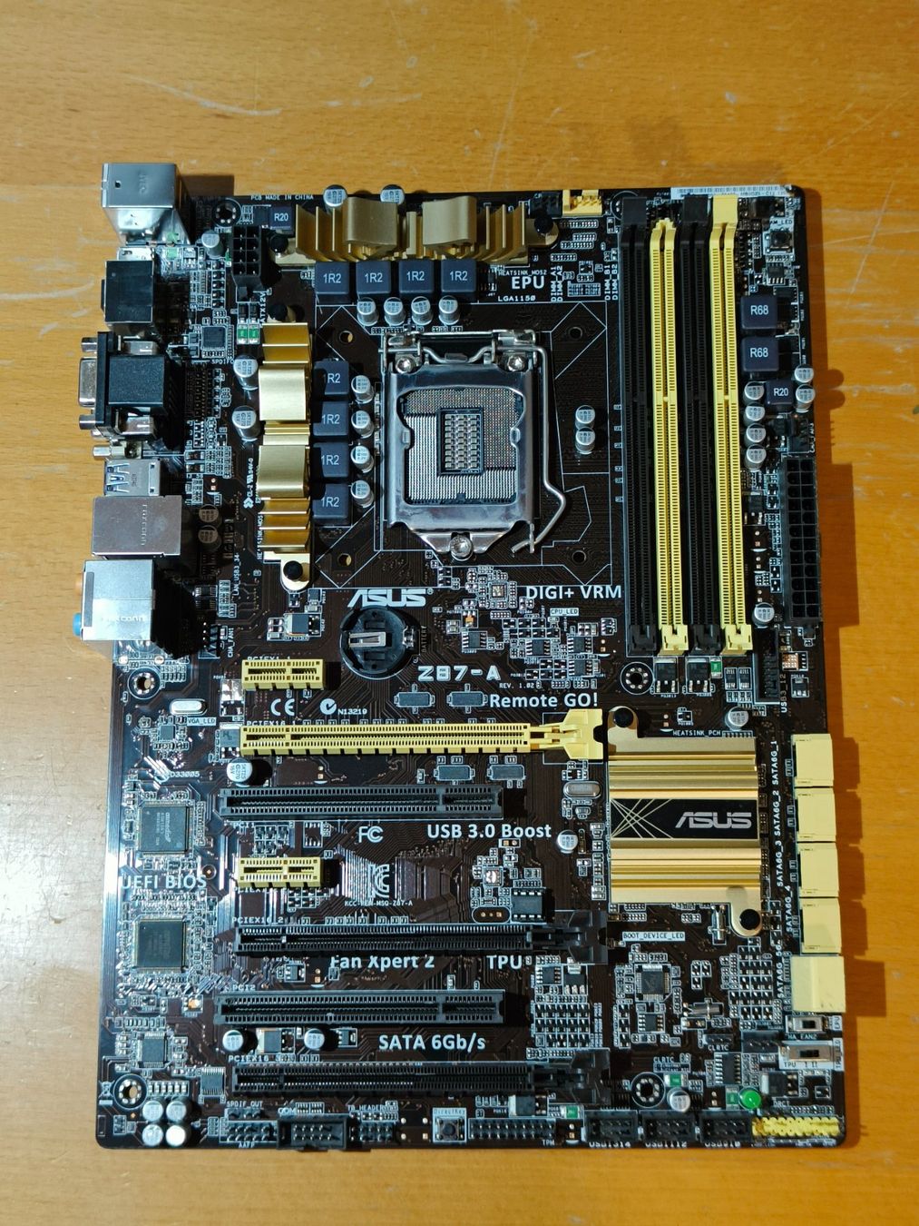 Ab CHF 1.- Mainboard Asus Z87-A LGA 1150 (Defekt) in Olten für CHF 1 ...