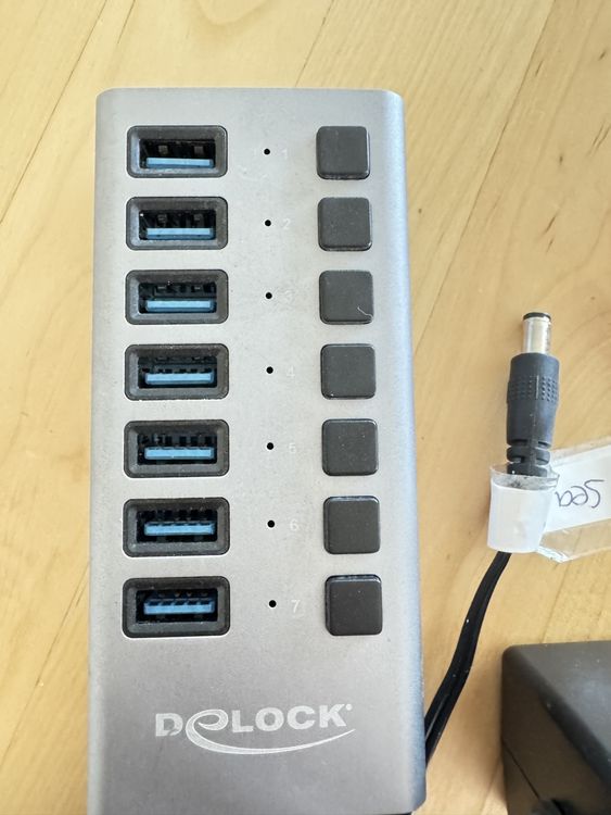 DELOCK USB 3.0 HUB mit 7 Ports & Netzteil, Top Zustand! (Gebraucht) in ...