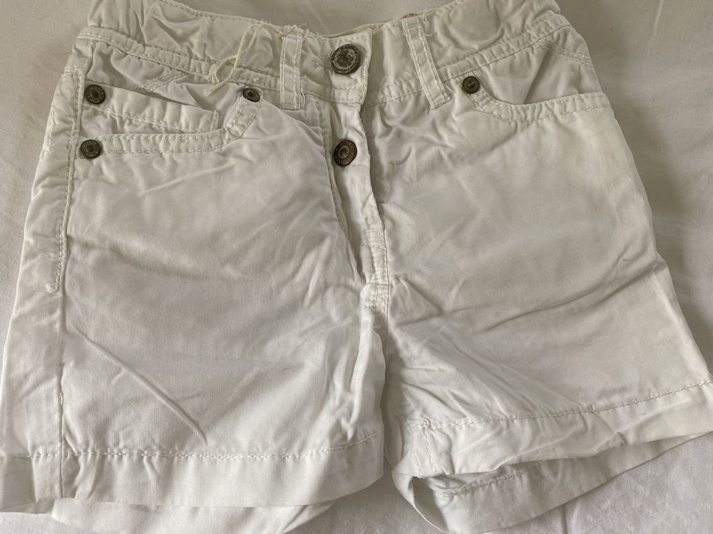 Kurze Hose (Gebraucht) in Reinach BL für CHF 3 – mit Lieferung auf Ricardo kaufen