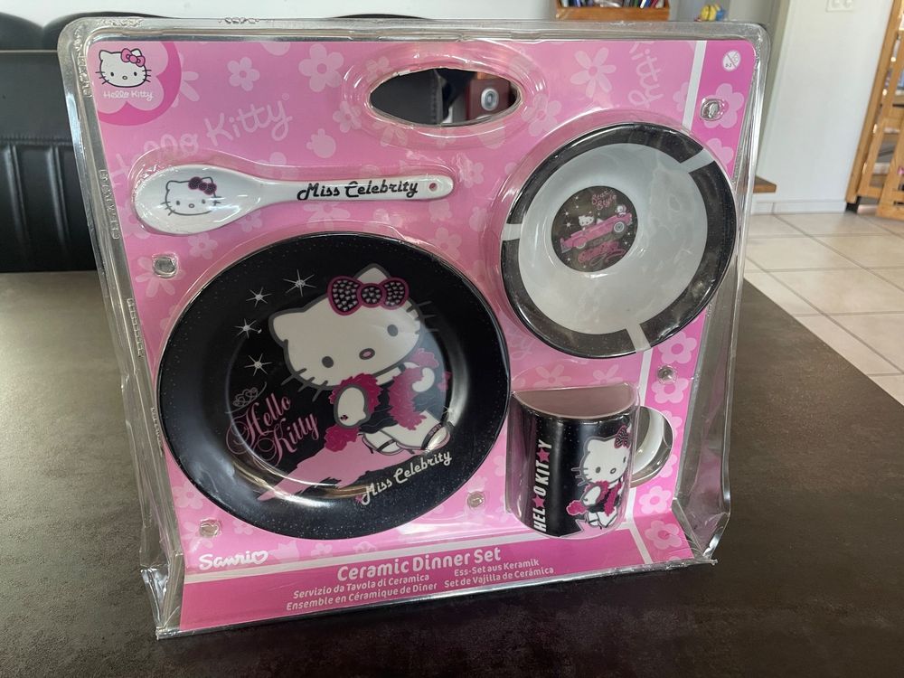 Hello Kitty Ceramic Dinner Set Miss Celebrity (Neu und originalverpackt ...