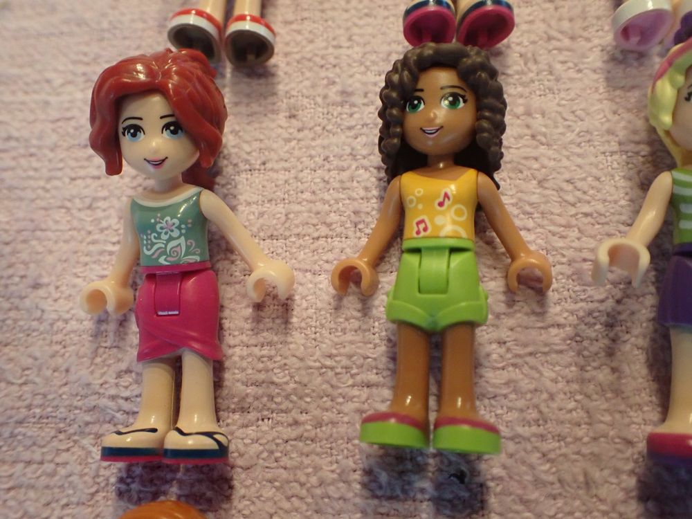 viele schöne komplette Lego FRIENDS Figuren Männchen (Gebraucht) in Geroldswil für CHF 15 – mit ...