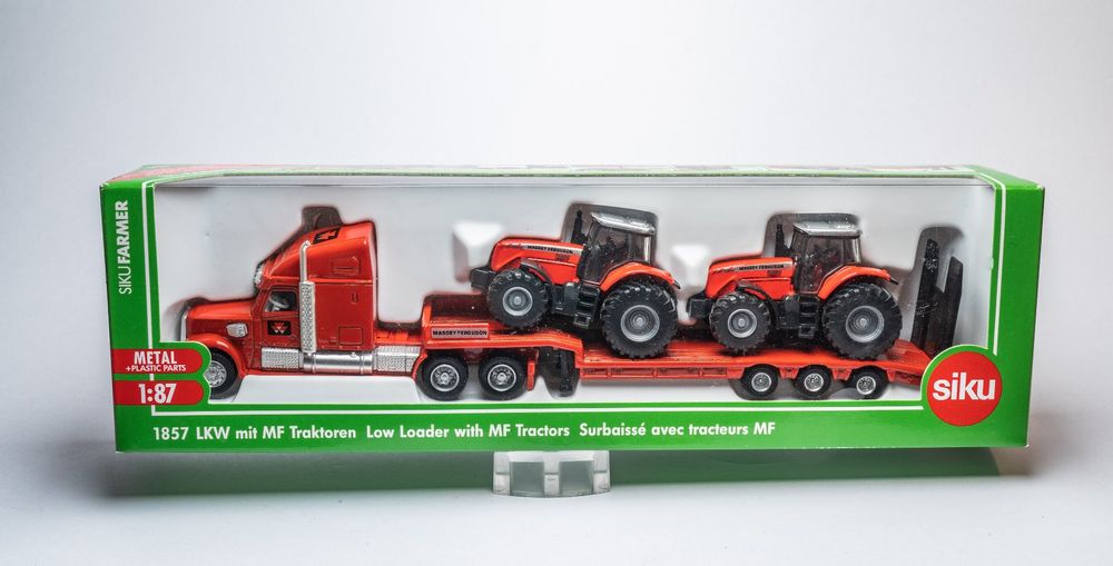 Siku 1857, LKW m. MF Traktoren, 1/87, OVP | Kaufen auf Ricardo