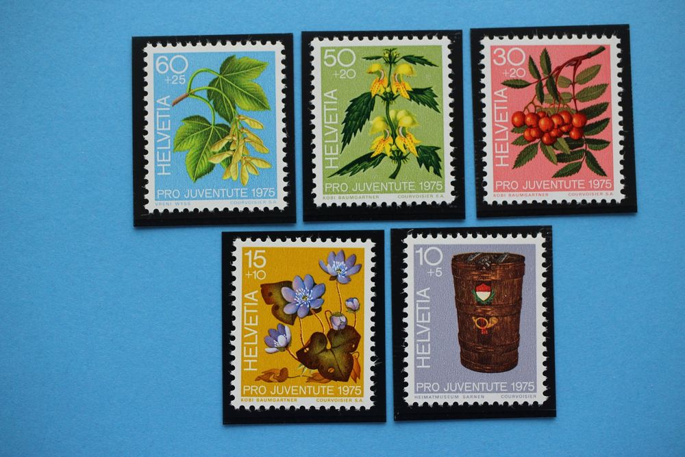 PJ 1975 - Satz - postfrisch ** - ZIERPFLANZEN - CHF 4.40 (Neu und ...