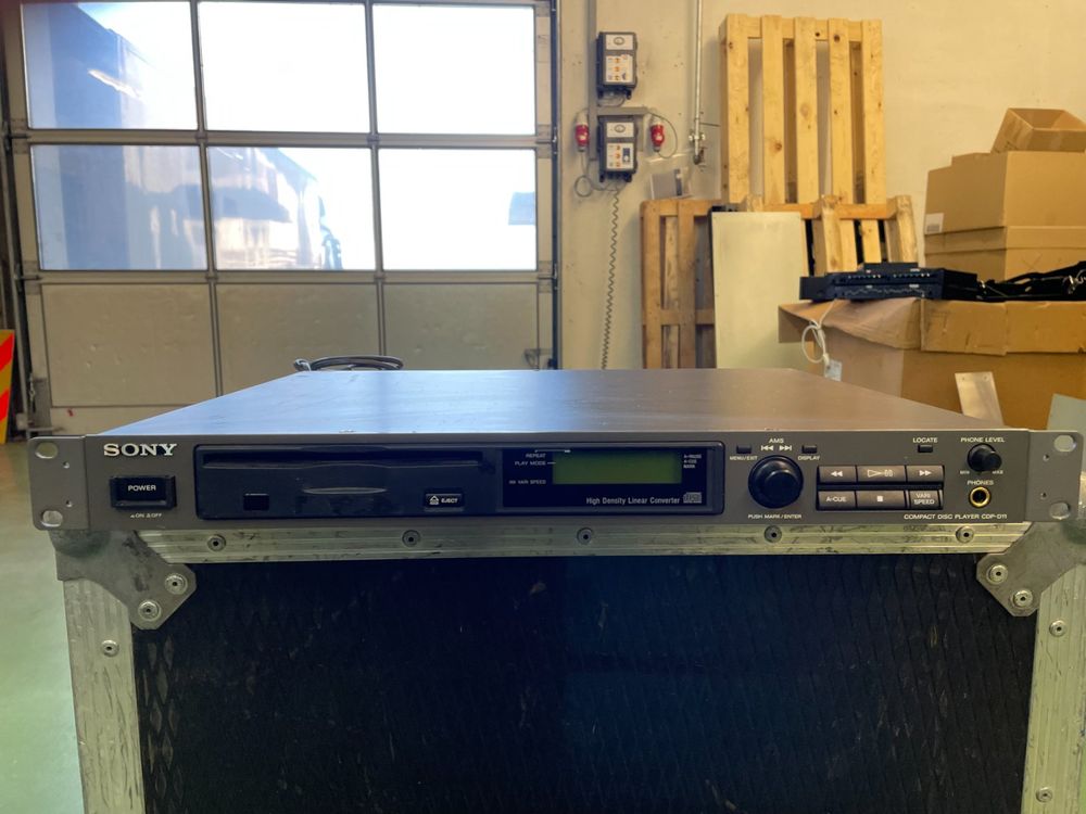 Sony CDP-D11 Professioneller CD-Player für 19-Rack (Gebraucht) in ...