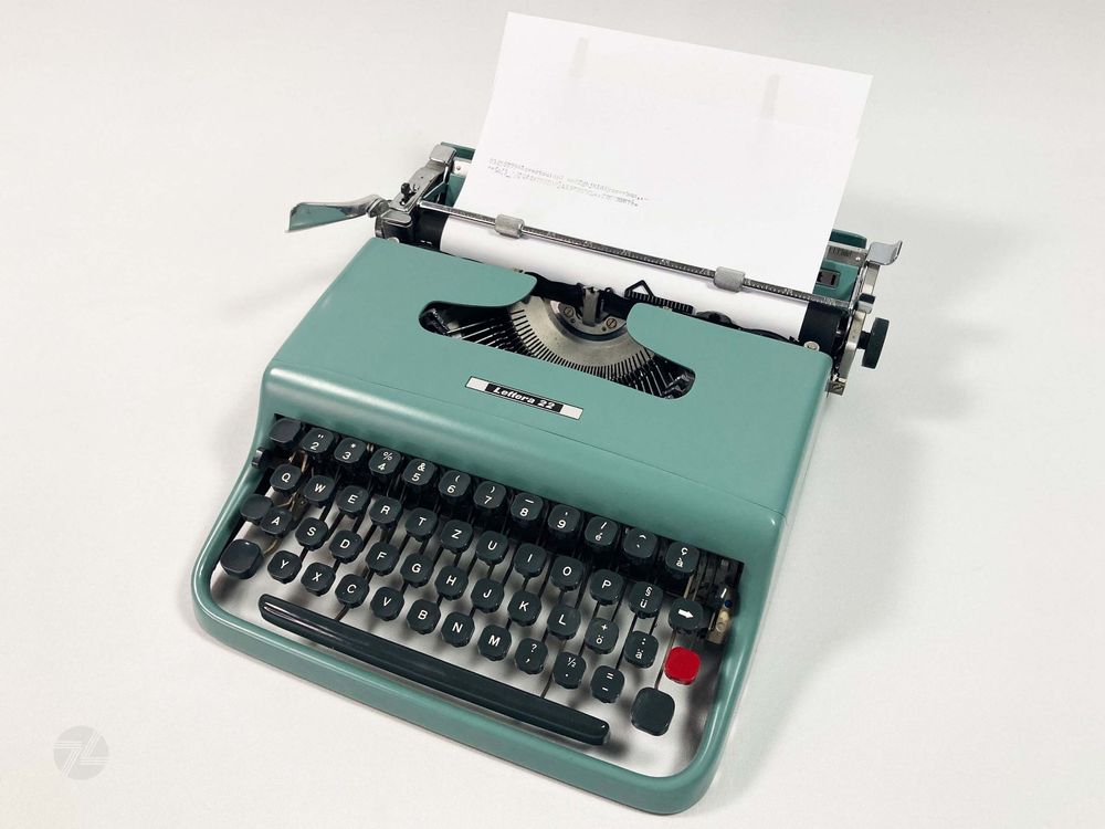 Olivetti Lettera 22 Schreibmaschine Vintage Typewriter 1950s | Kaufen ...