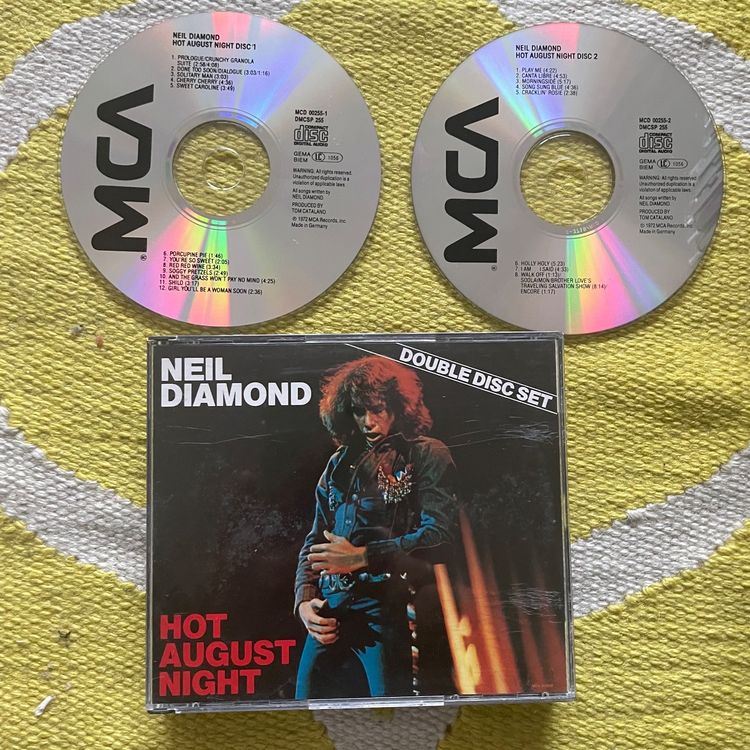 NEIL DIAMOND-2CD HOT AUGUST NIGHT (Gebraucht) in Rorschacherberg für CHF 4.9 – mit Lieferung auf ...
