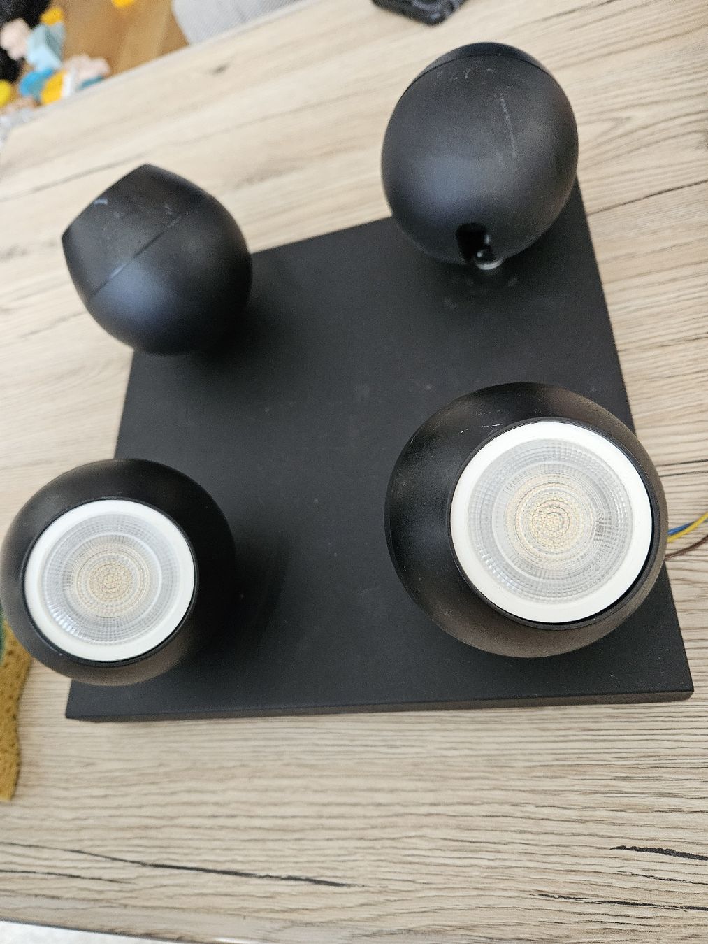 Plafonnier Philips Hue noir - Spots orientables LED (Gebraucht) in ...