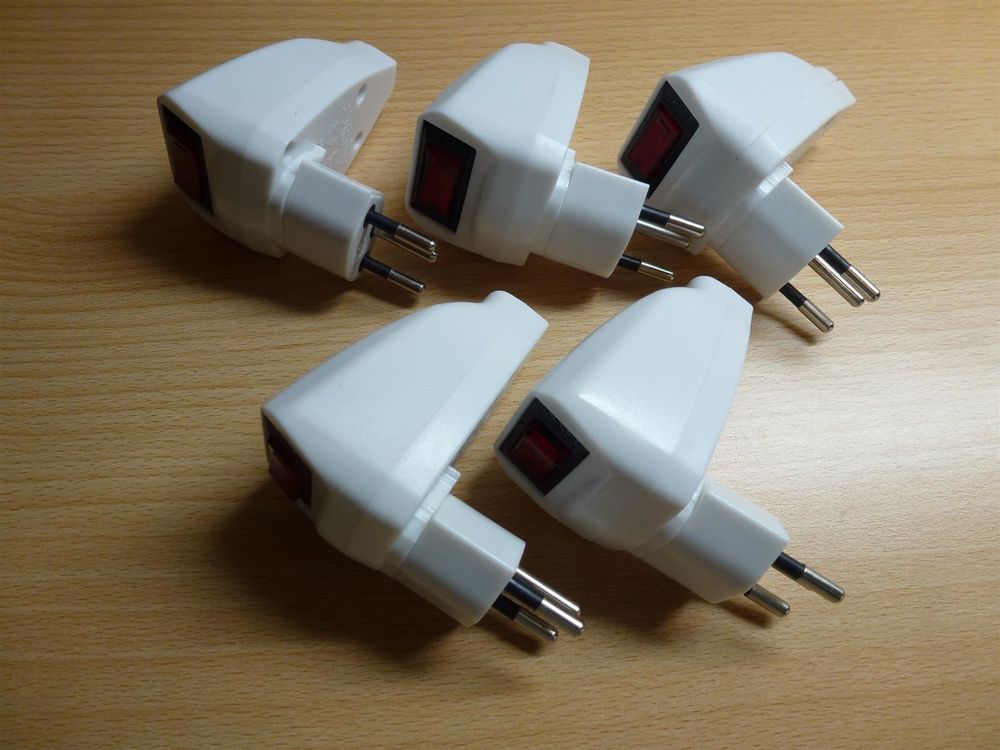 5 Winkelstecker Typ12 mit Schalter rot | Kaufen auf Ricardo