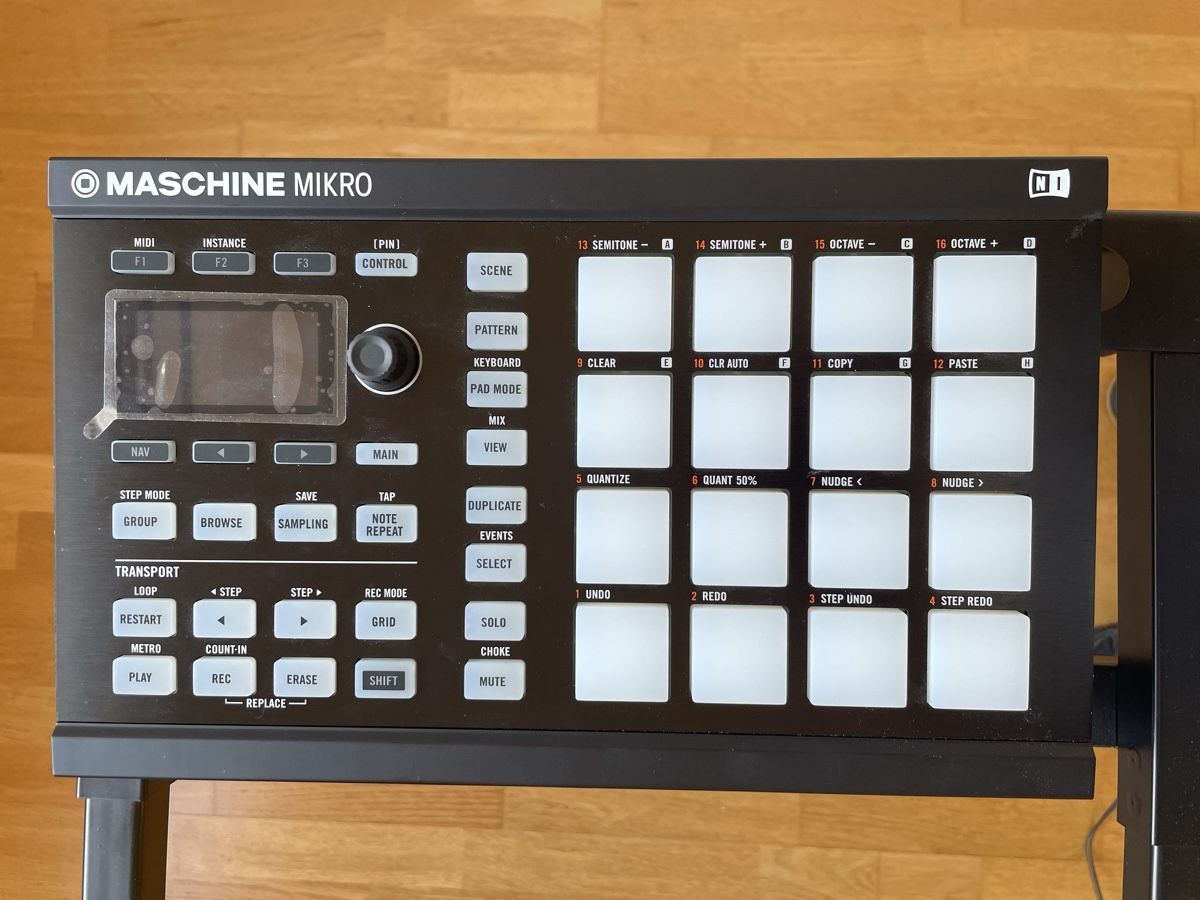 Native Instruments Maschine Mk2 R2 Sampler (Gebraucht) in Bern für CHF ...
