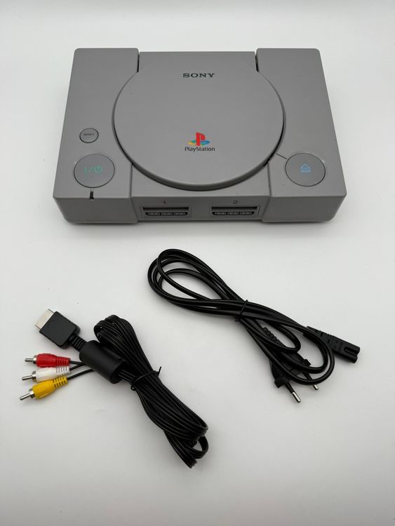 Playstation 1 PS1 Sony Retro (Gebraucht) in St. Gallen für CHF 55 – mit ...