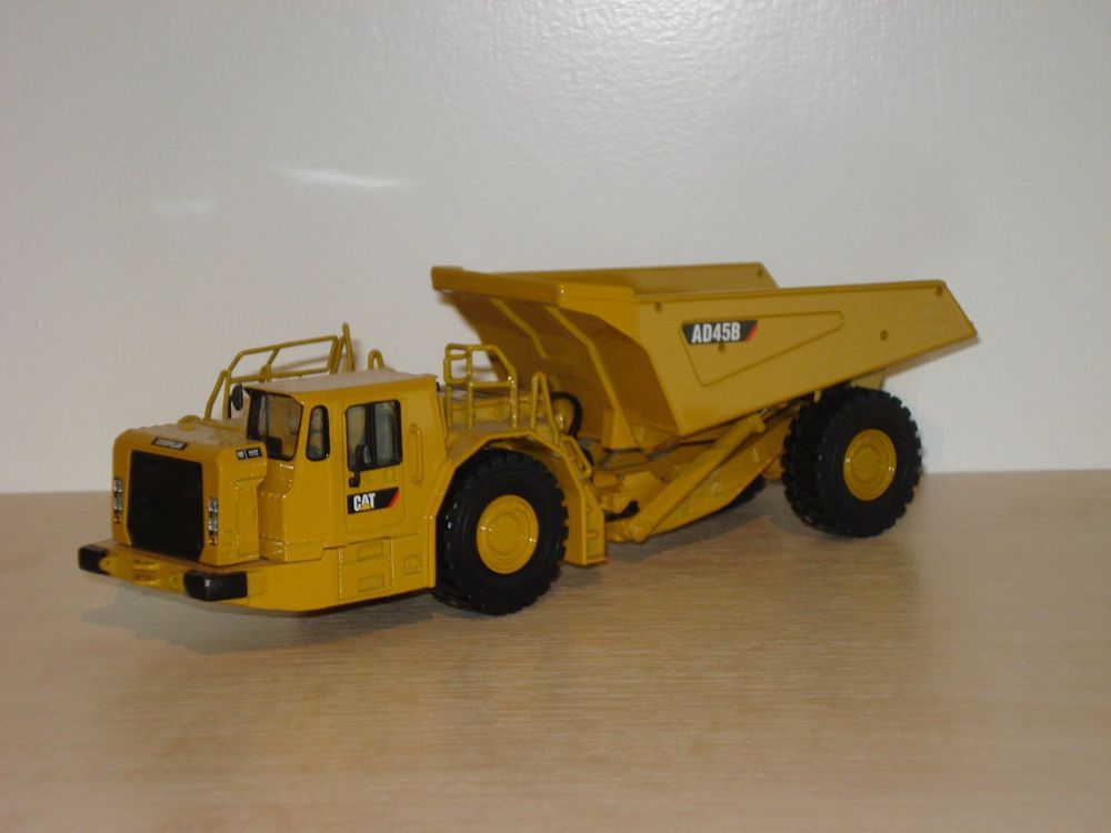 CAT AD 45 B Tunneldumper (Gebraucht) in Mitlödi für CHF 51 – mit ...