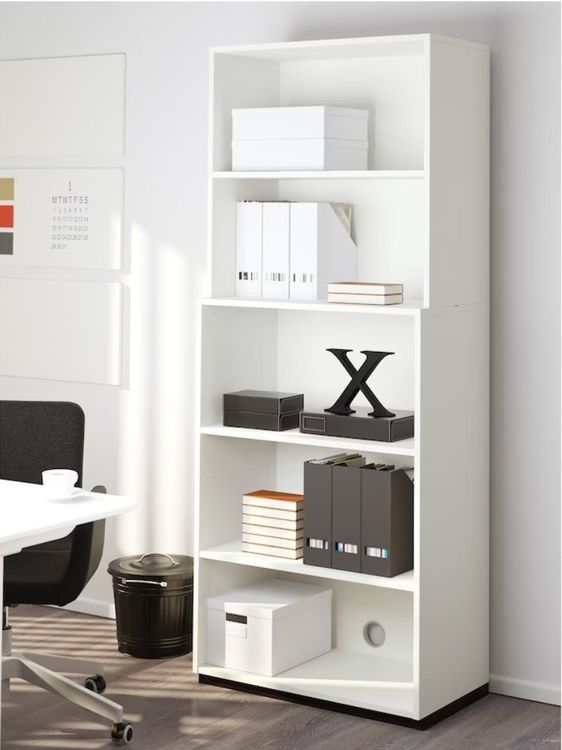 Schrank Furs Buro
