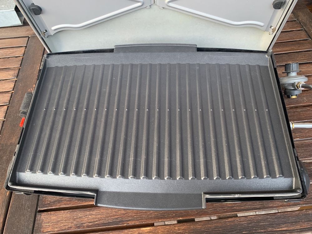 Laptopgrill - der tragbare Gasgrill inkl. Zubehör | Kaufen auf Ricardo