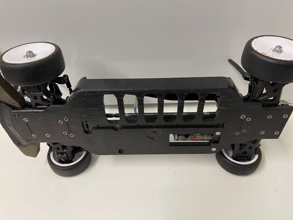 Tamiya TB-02 Chassis (Gebraucht) in Wohlen AG für CHF 49 – mit ...