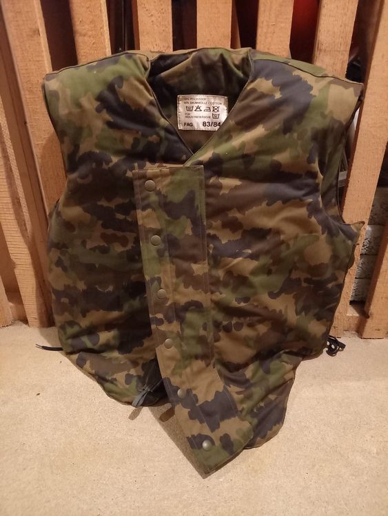 Splitterschutzweste der Schweizer Armee (Gebraucht) in Sisikon für CHF ...