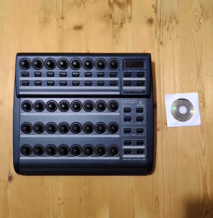 Behringer BCR2000 USB MIDI Controller + Zaquencer | Kaufen auf Ricardo