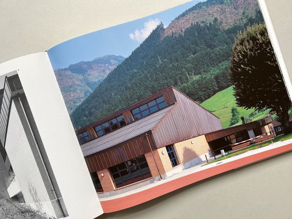 JAKOB ZWEIFEL (1921-2010) ARCHITEKTUR. SCHWEIZER MODERNE. (Gebraucht) in Zürich für CHF 79 – mit ...