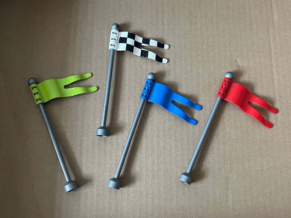 Lego Duplo Fahnen Im Set Flaggen Kaufen Auf Ricardo