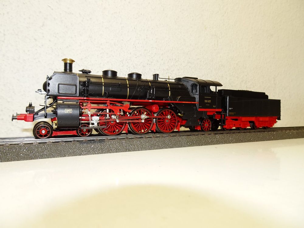Märklin Lokomotive DB Br 18 427 HO 37184 (Gebraucht) in Luzern für CHF ...