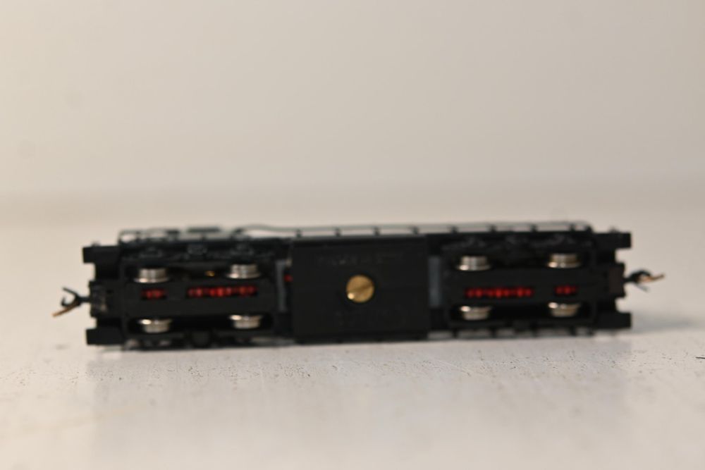 GP 30 Diesellok Atlas Spur N mit OVP , läuft nicht (Defekt) in Laupen ZH für CHF 11 – mit ...